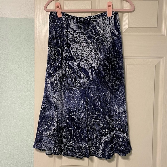 Apropos | Skirts | Apropos Abstract Navy Blue And White Pattern Chiffon ...